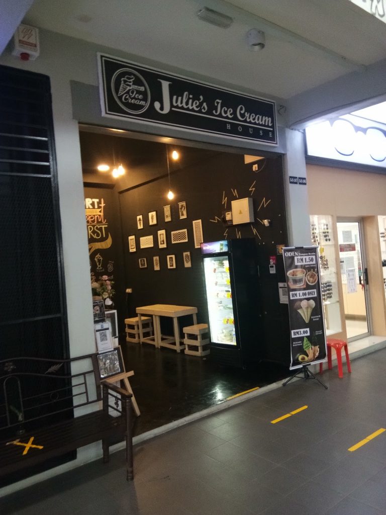 Julie’s Ice Cream House, Sejati Walk - Reviewbah