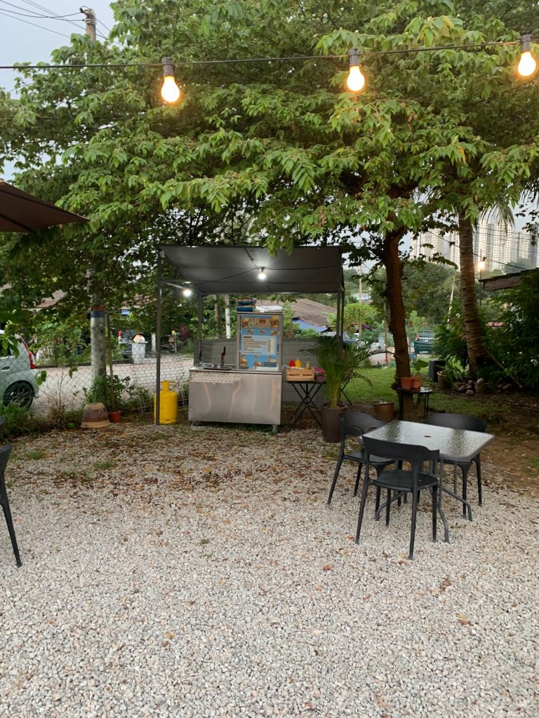 Halaman by Dapur Western, Johor Bahru | Cafe | Reviewbah